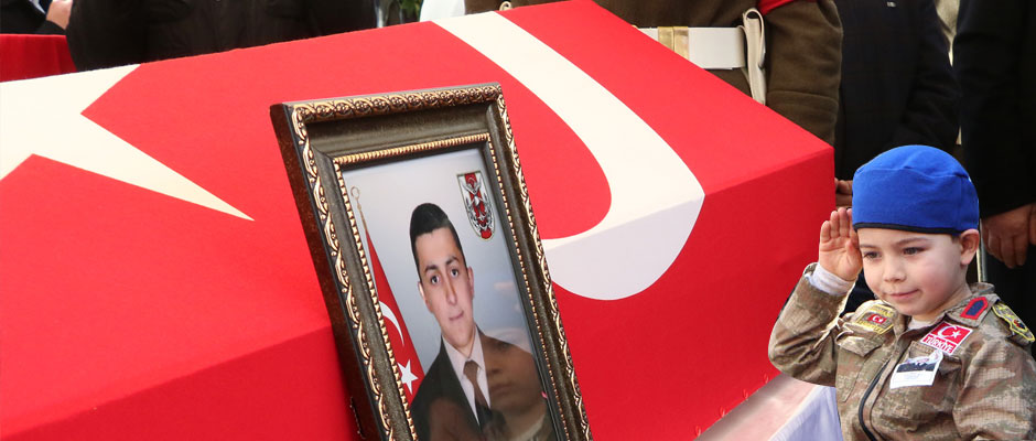 ASKER SELAMI İLE VEDA - Taka Gazete - Trabzon Haber - Karadeniz Haber