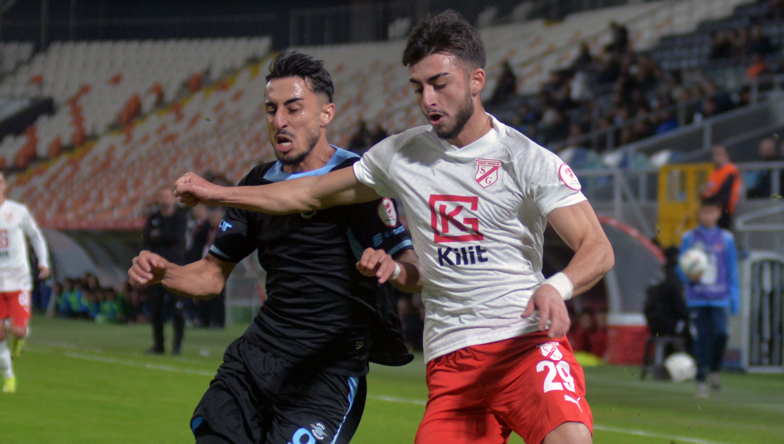 Sebat Gençlikspor, hafta sonu karşılaşacağı İzmir Çoruhlu FK maçına ...